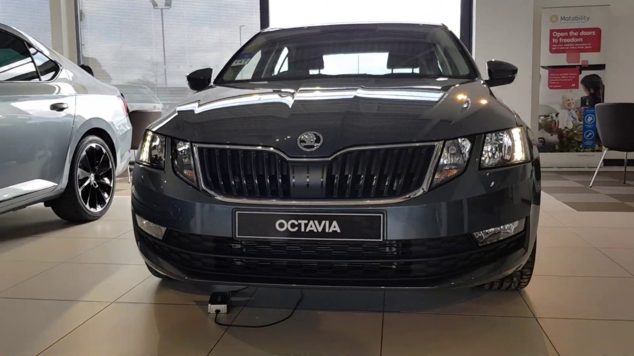 SKODA Octavia SE Drive Hatchback 1.5 TSI in Quartz Grey - YouTube