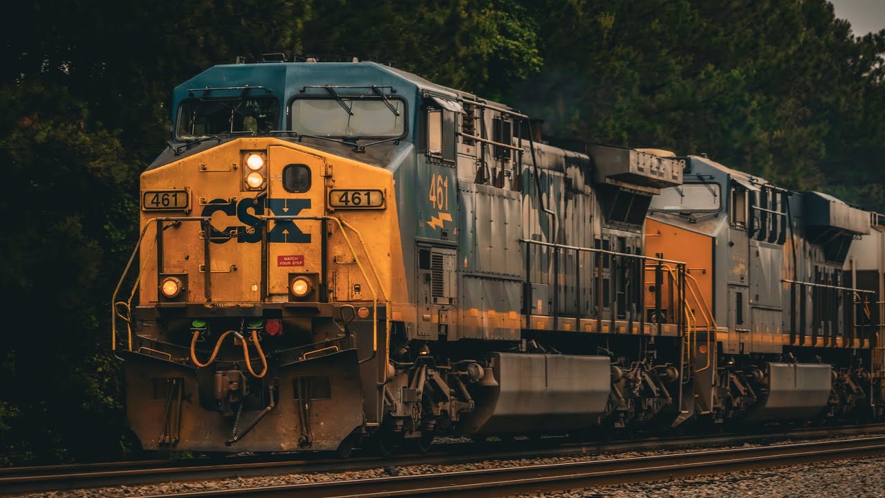 Aging YN2 CSX #461 Leads X583 thru Wilson with an Outstanding & Crisp ...