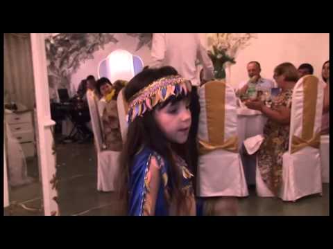 Nicoleta Dobrovolschi la nunta dans oriental