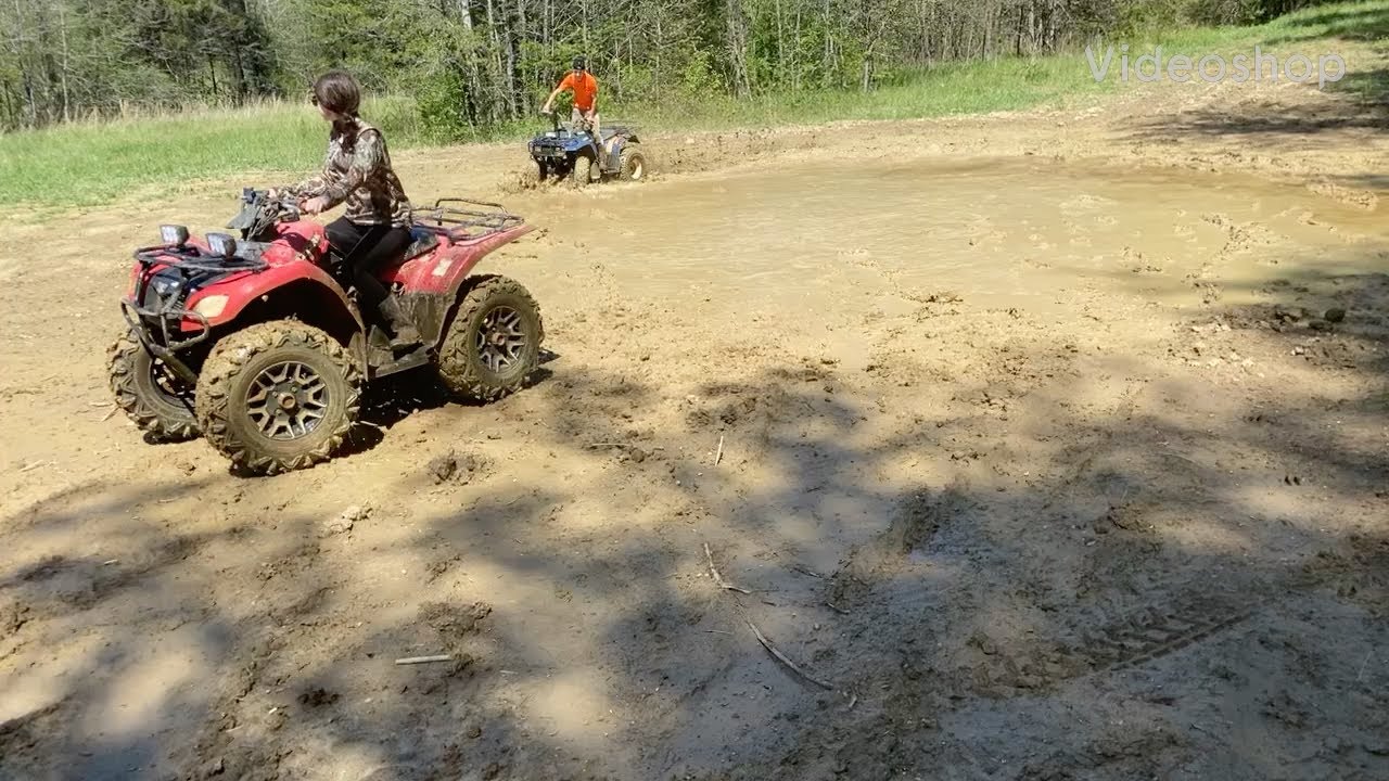Riding four wheelers - YouTube