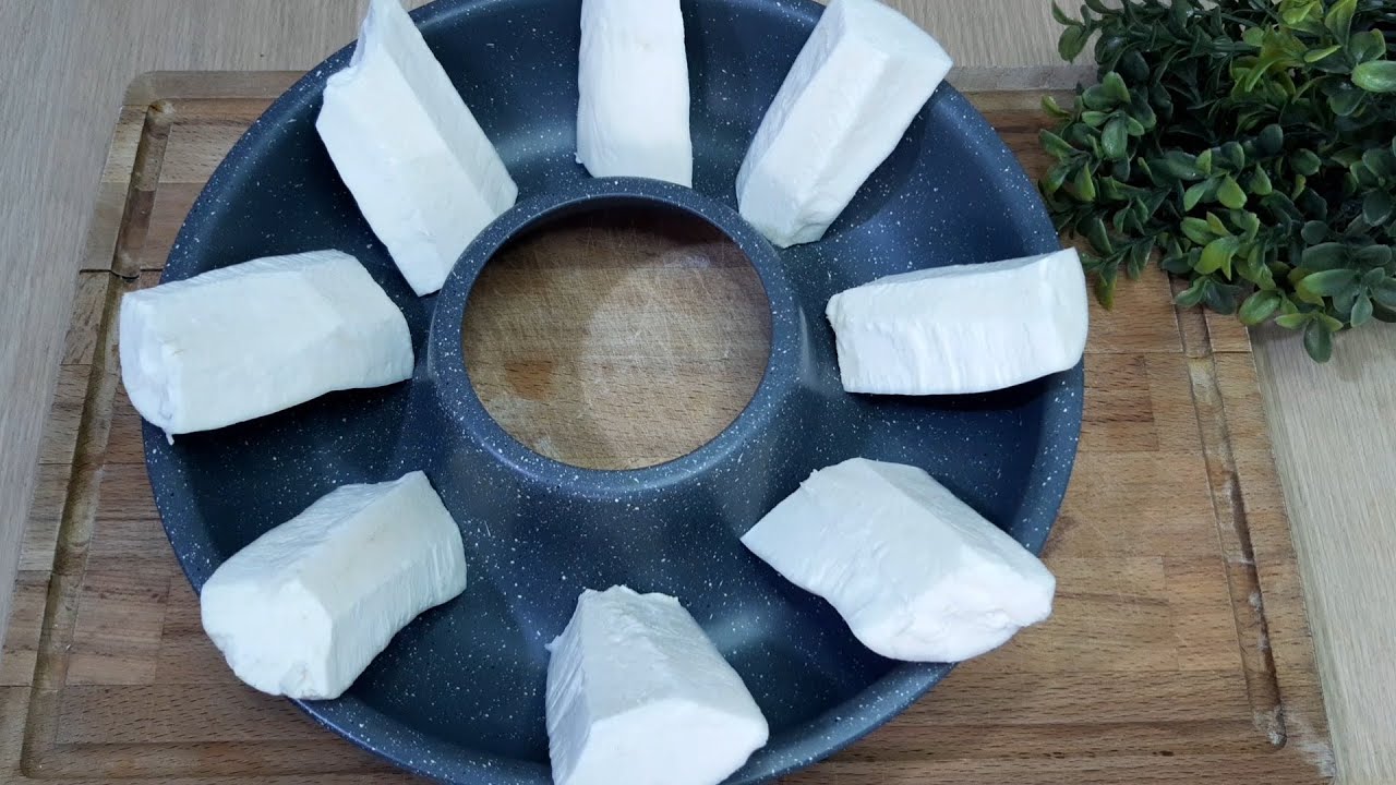 Recette facile du gâteau au manioc. gâteau de manioc avec le manioc ...