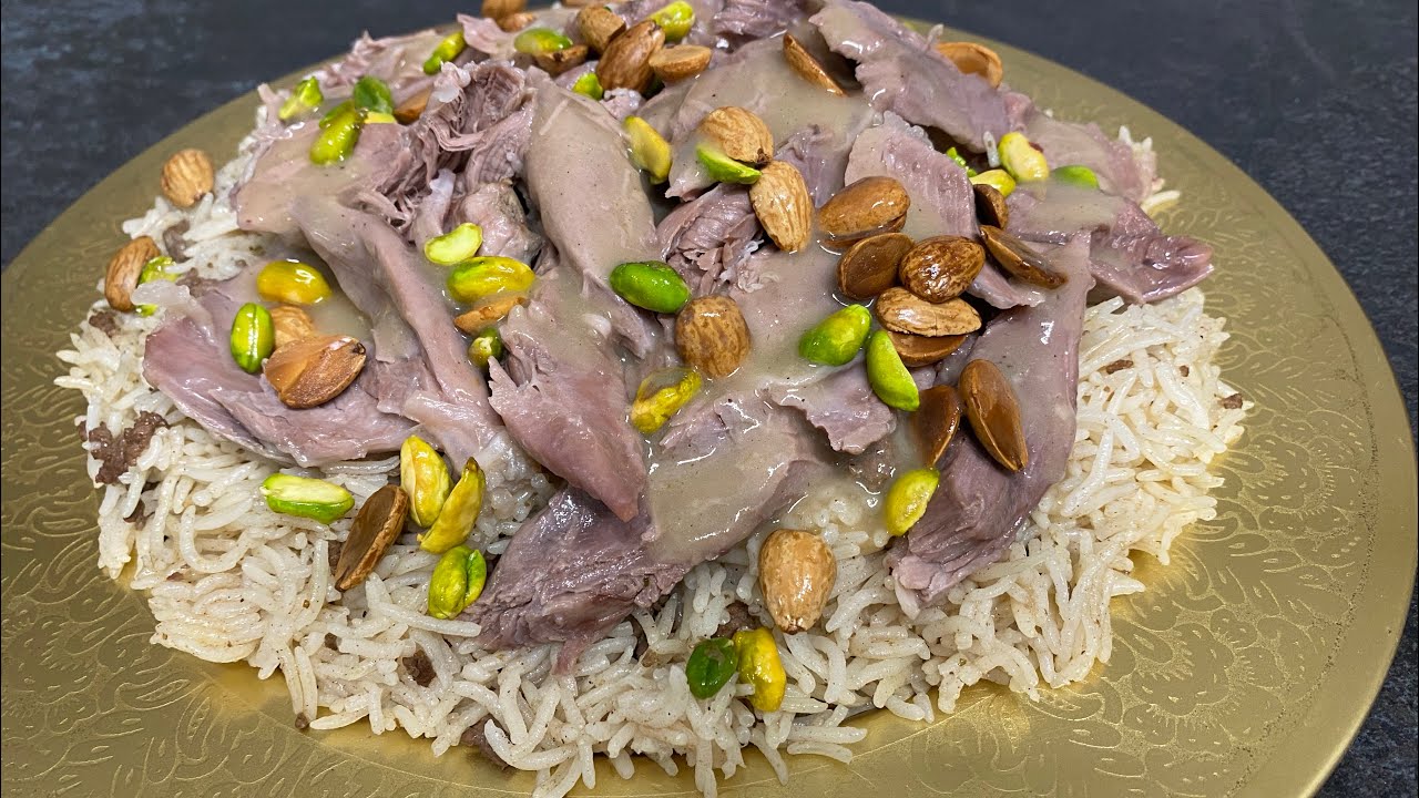 المنسف اللبناني مع الصوص البنيthe Lebanese Mansaf With Brown Sauce منسف رمضان ارز لحم