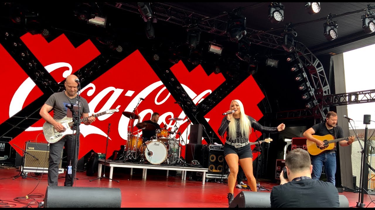 Hayley Jensen at Calgary Stampede 2019 - Coca Cola Stage (LIVE) - YouTube