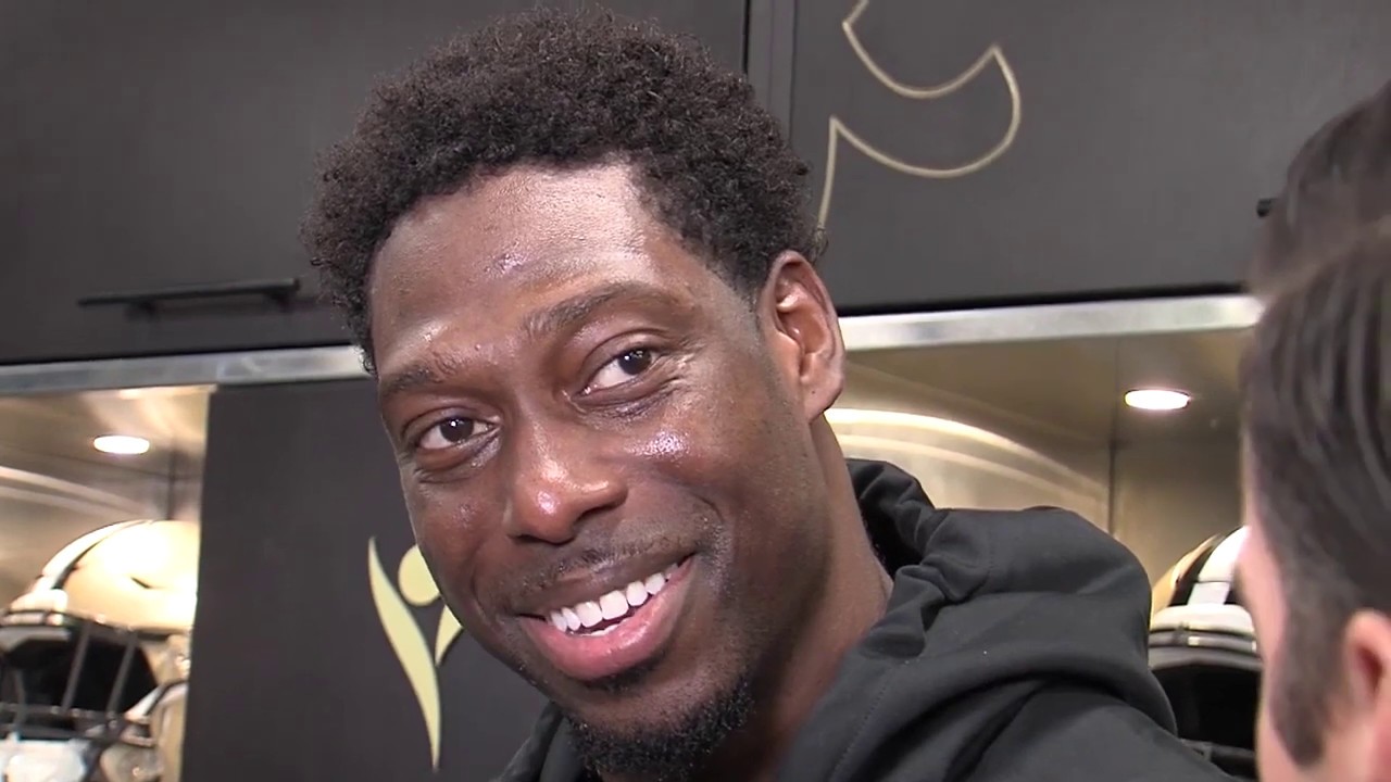 Jared Cook makes the case for quarterbacks - YouTube