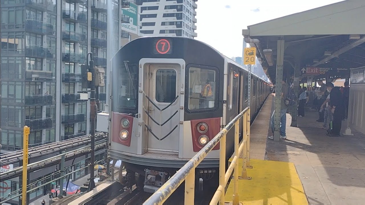 7, N, And W trains @ Queensboro Plaza - YouTube