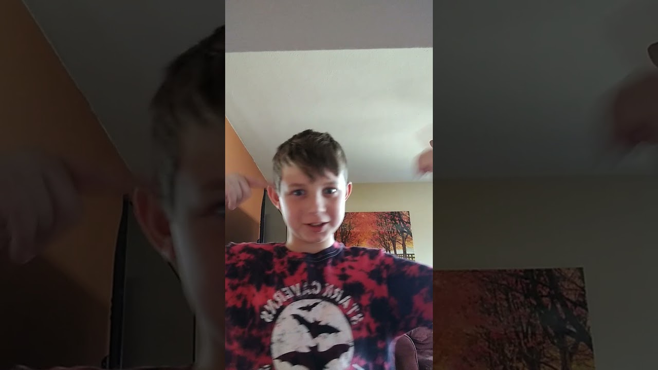 I go boom boom in pants - YouTube