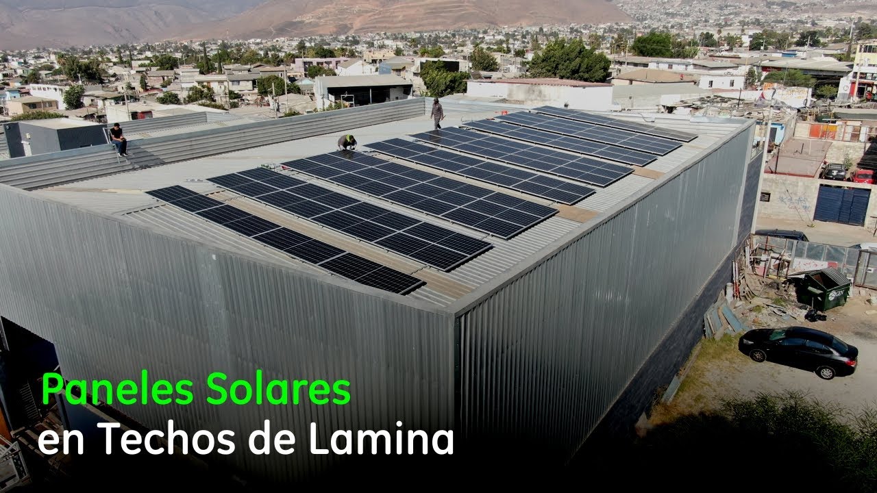 Instalacion de Paneles Solares en Techo de Lamina - YouTube