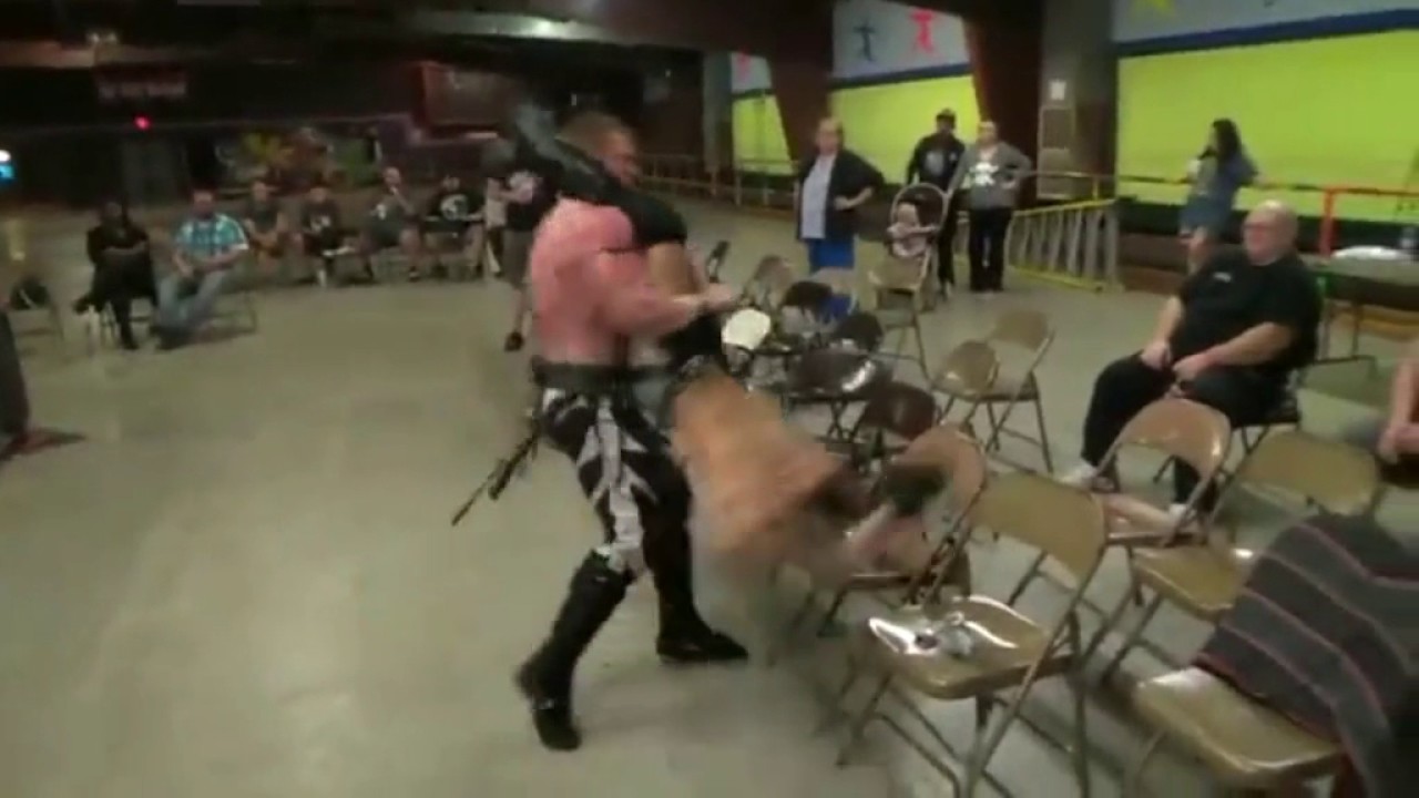 PRO MATCH: IWA MS: Brother Reed vs. Shane Mercer - YouTube