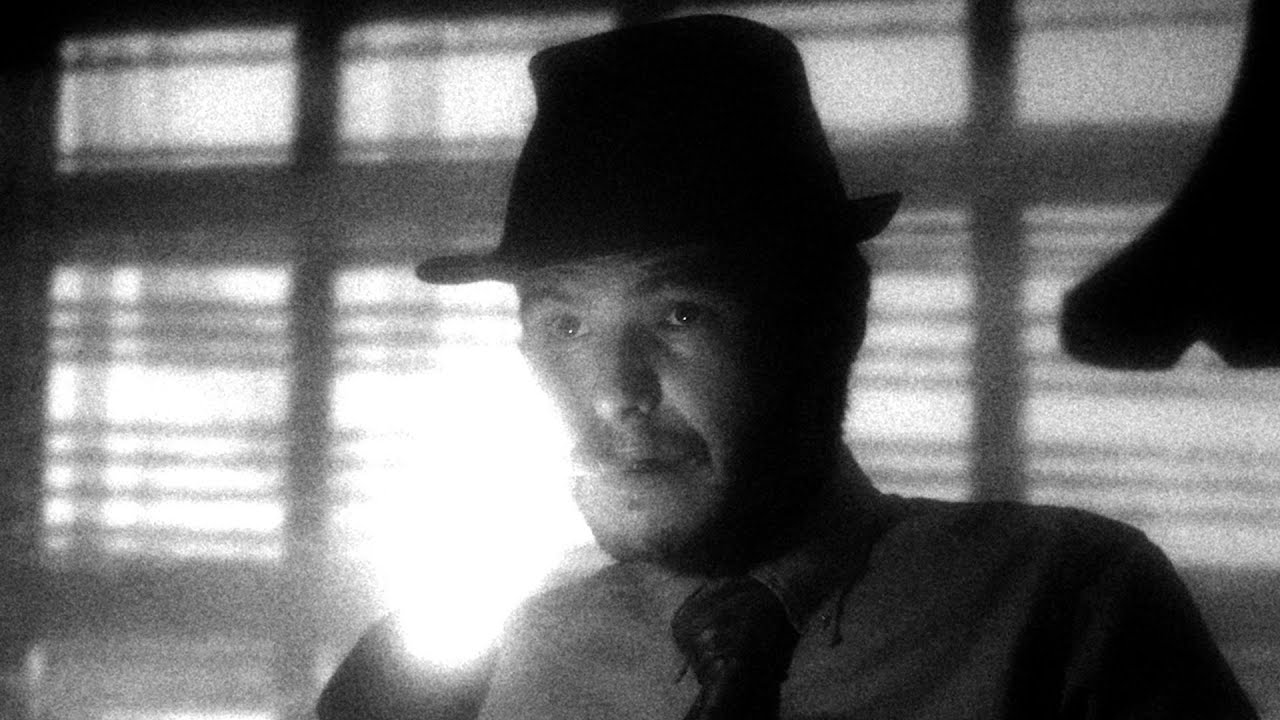 Yikes! This Detective Wasted His Entire Flirtatious Damsel Scene Trying ...