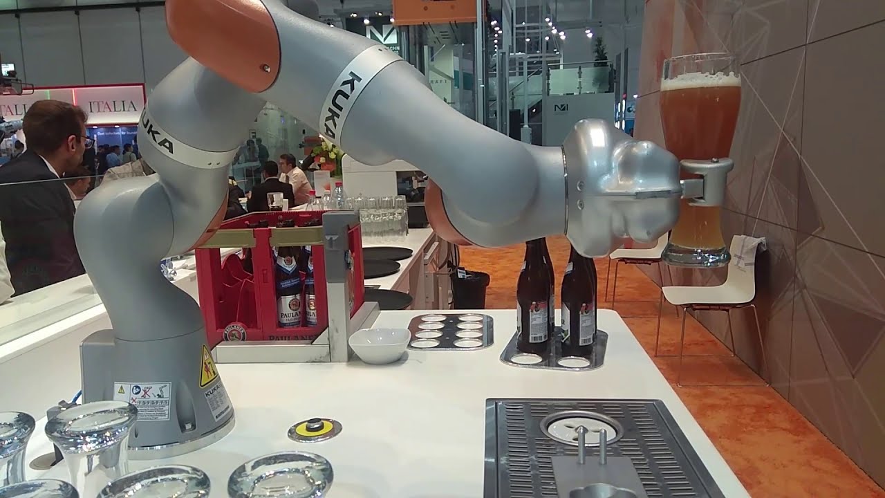 GIFA Dusseldrof KUKA Beer Serving Robot - YouTube