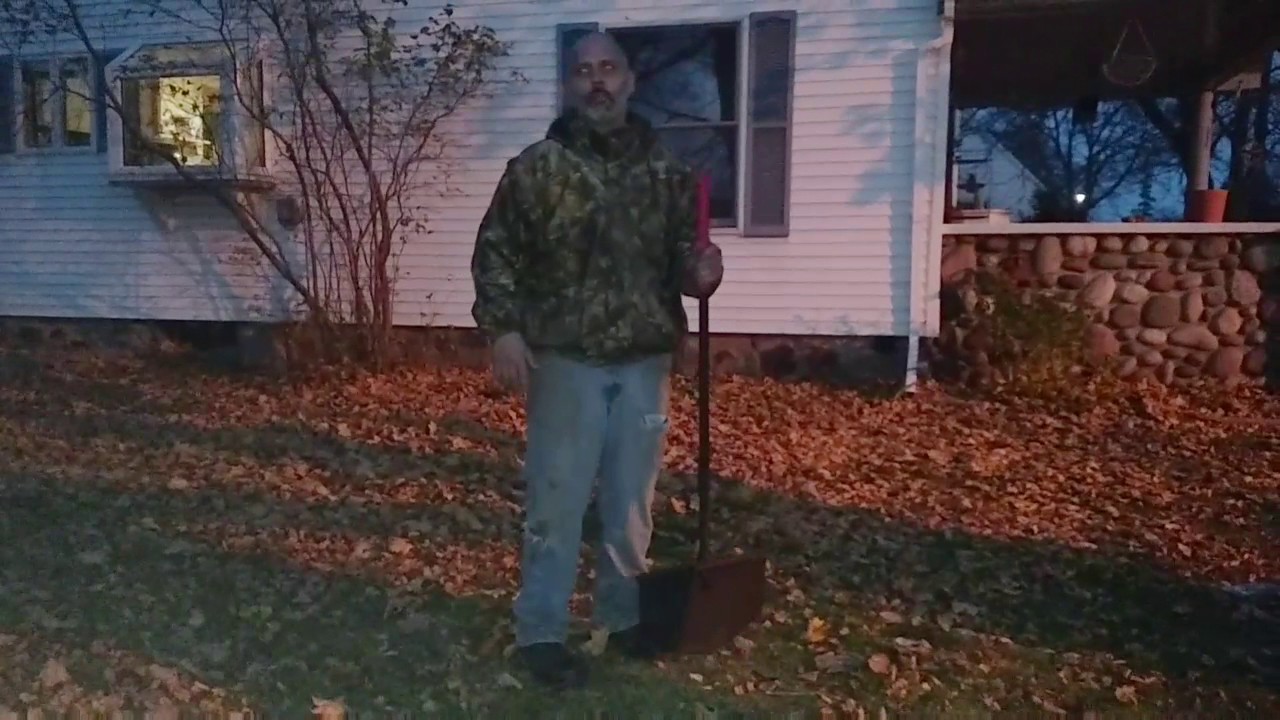 Properly using the Wilton Thinline Trenching Spade. - YouTube