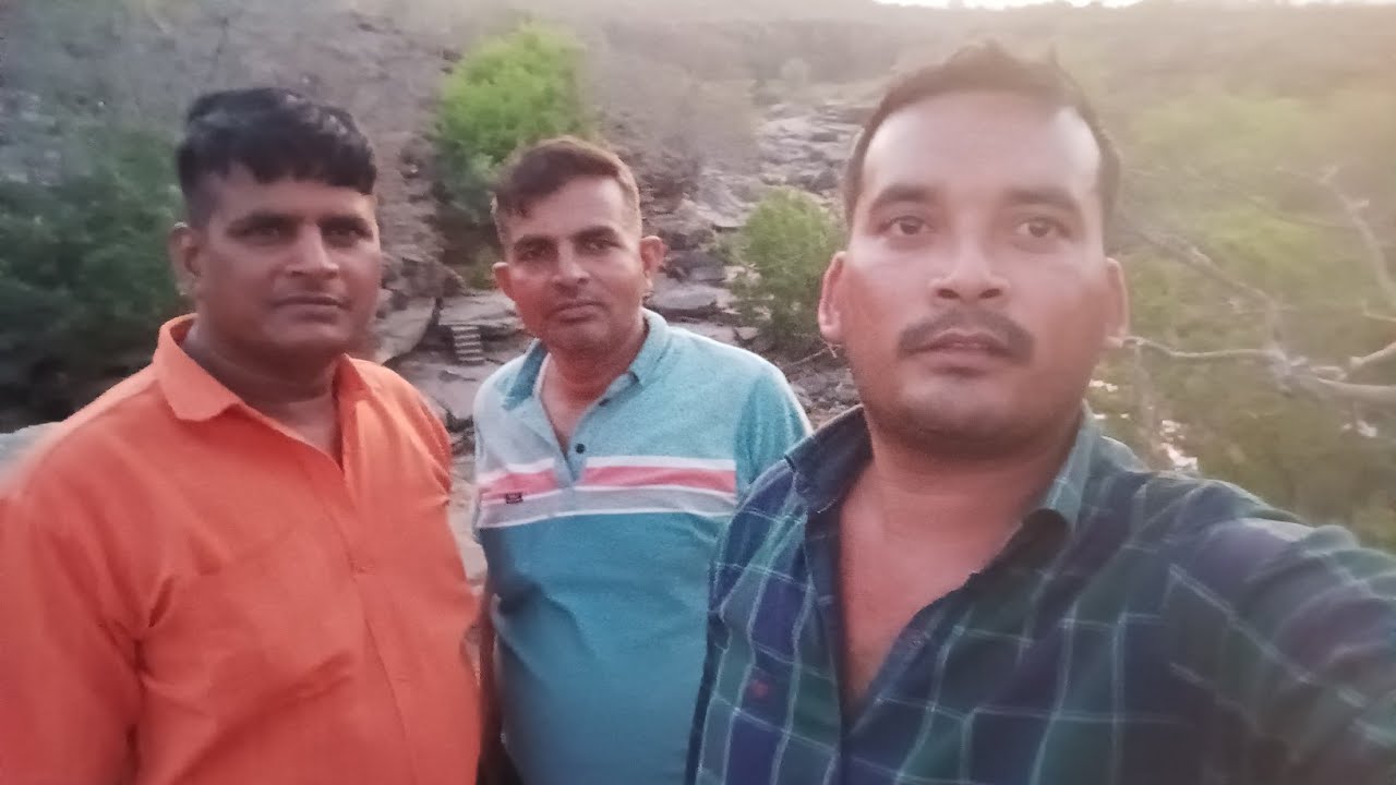 New vlog video || Ghorawal to MP !! Shingrauli | पहली बार पहाड़ मे ...