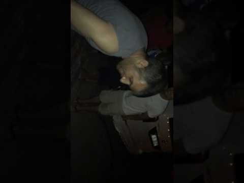 Gece denizde eğlenmek