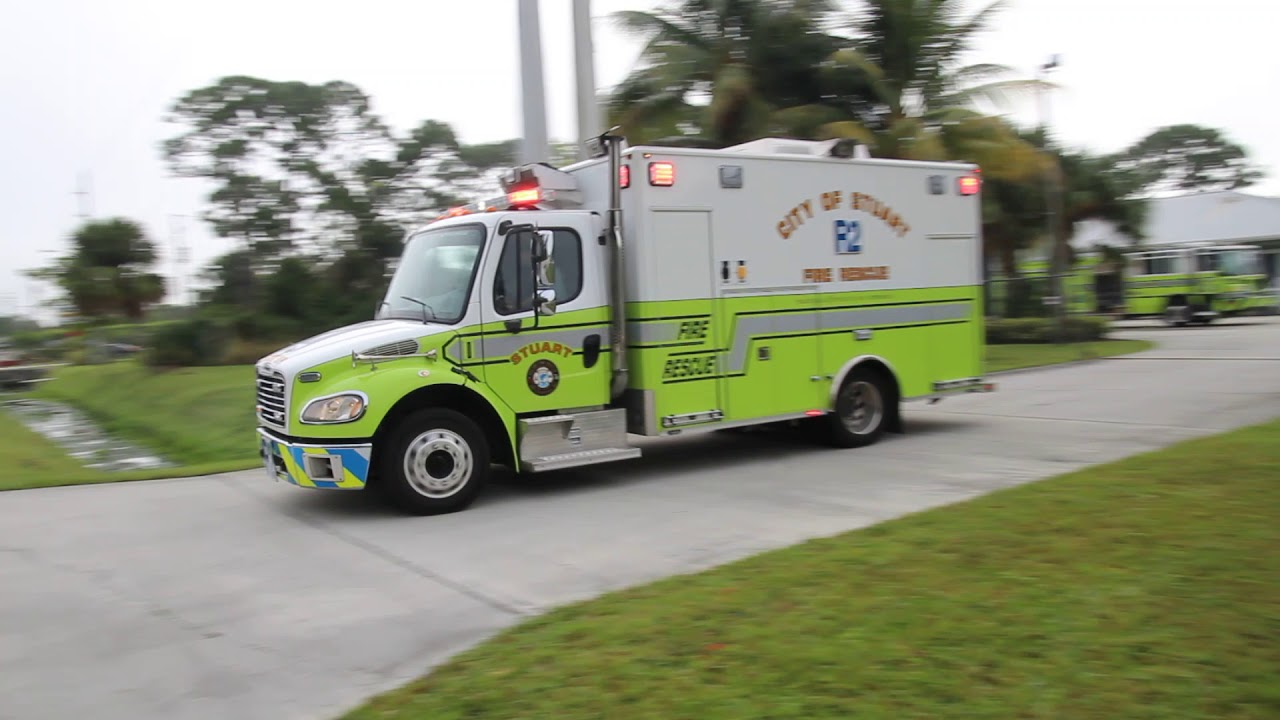 STUART FIRE RESCUE RESCUE 2 RESPONDING CODE 3!!! - YouTube