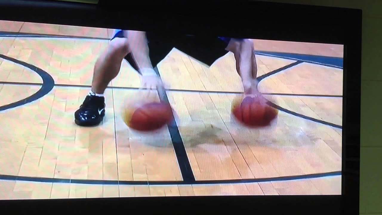 2 Ball Dribbling Around Right Leg - YouTube