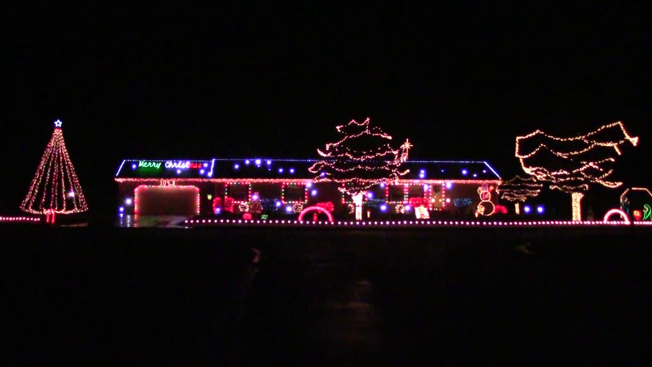 Wizard of winter Christmas light show 2016 - YouTube