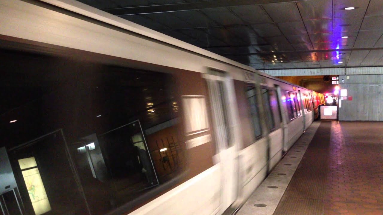 [WMATA Blue/Silver Line] Deadheading Blue/Silver Line Train at Morgan ...