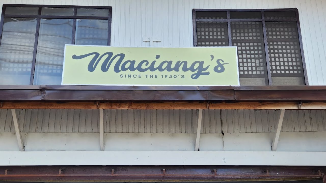 @ Maciang's the famous pancit with ketchup - YouTube