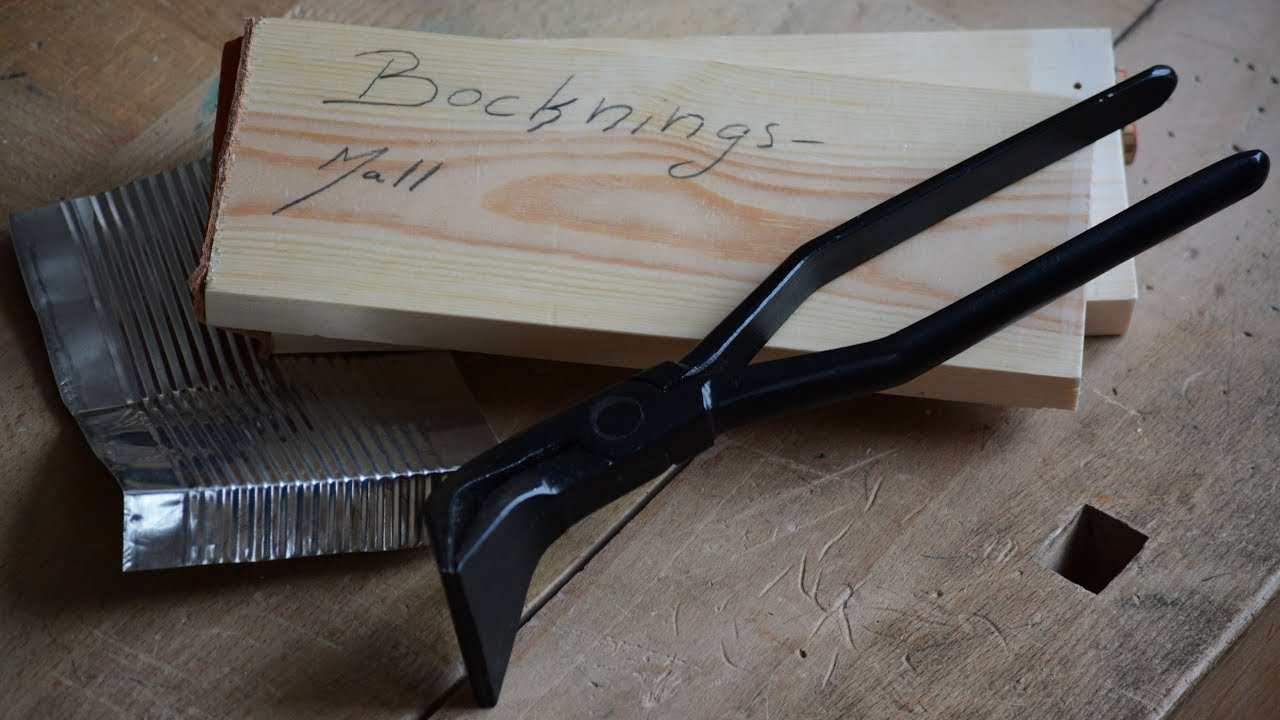 Bocka plåt (Plåtslöjd) - YouTube