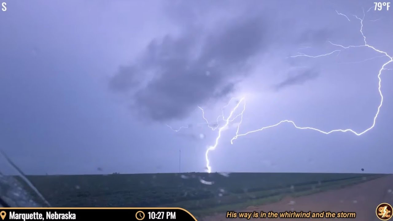Intense Lightning Storms With Train In Nebraska - Live As It Happened ...