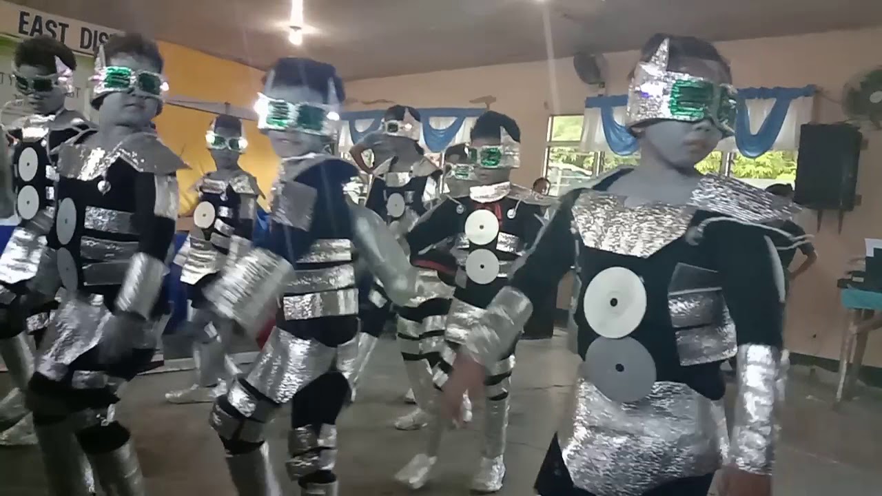 Robotics Dance Competition - YouTube
