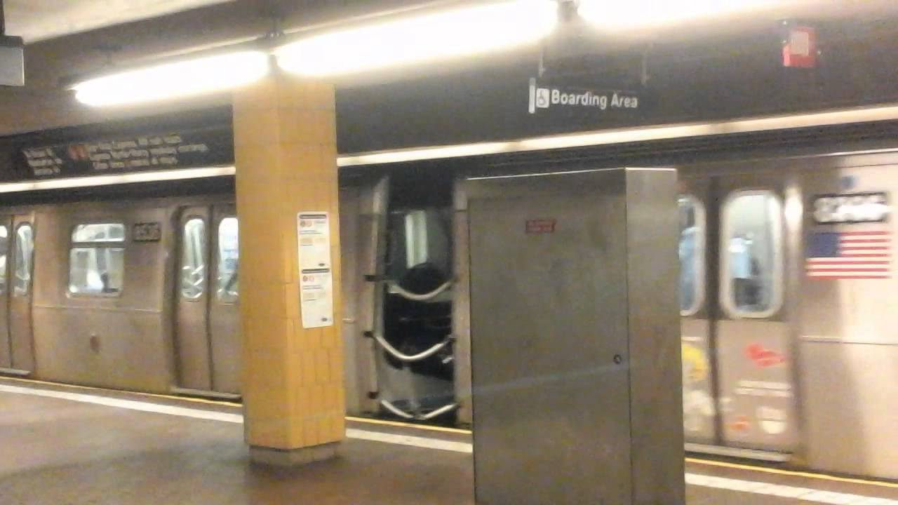 MTA NYCTA J train R160 arriving at Jamaica Center - YouTube
