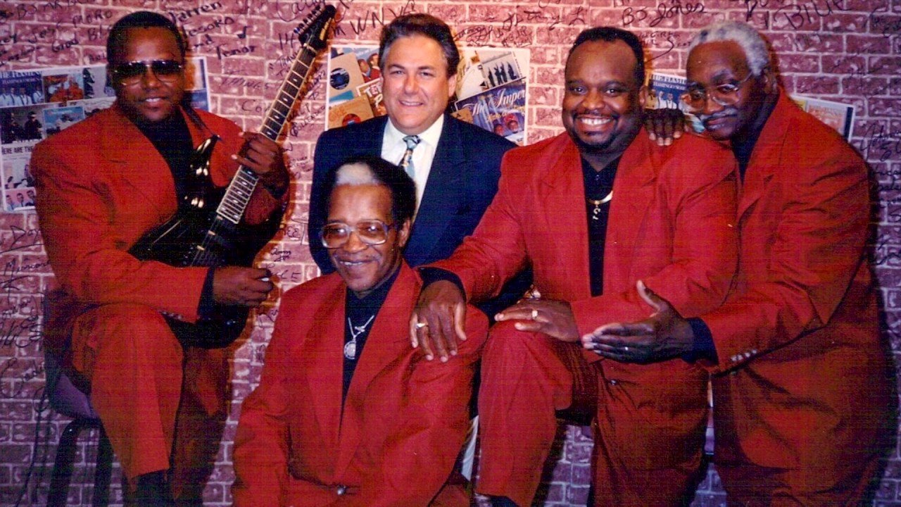 Albert Diz Russell - YouTube