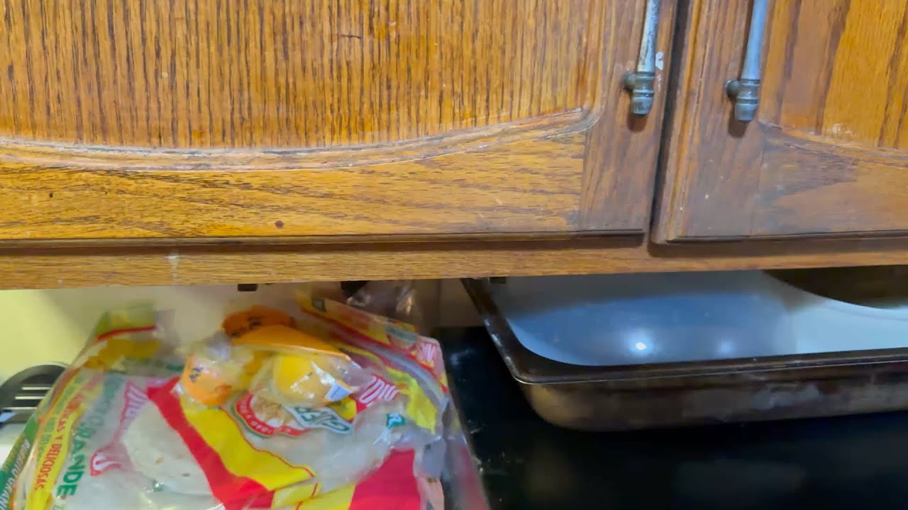 Fixing my breakfast - YouTube