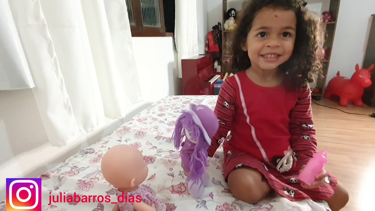 Vamos brincar de boneca !!! - YouTube