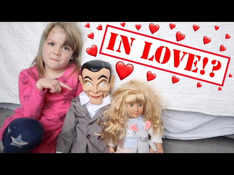 The Doll Maker has a CRUSH on Slappy!? Slappy and The Doll Maker Valentines Day!