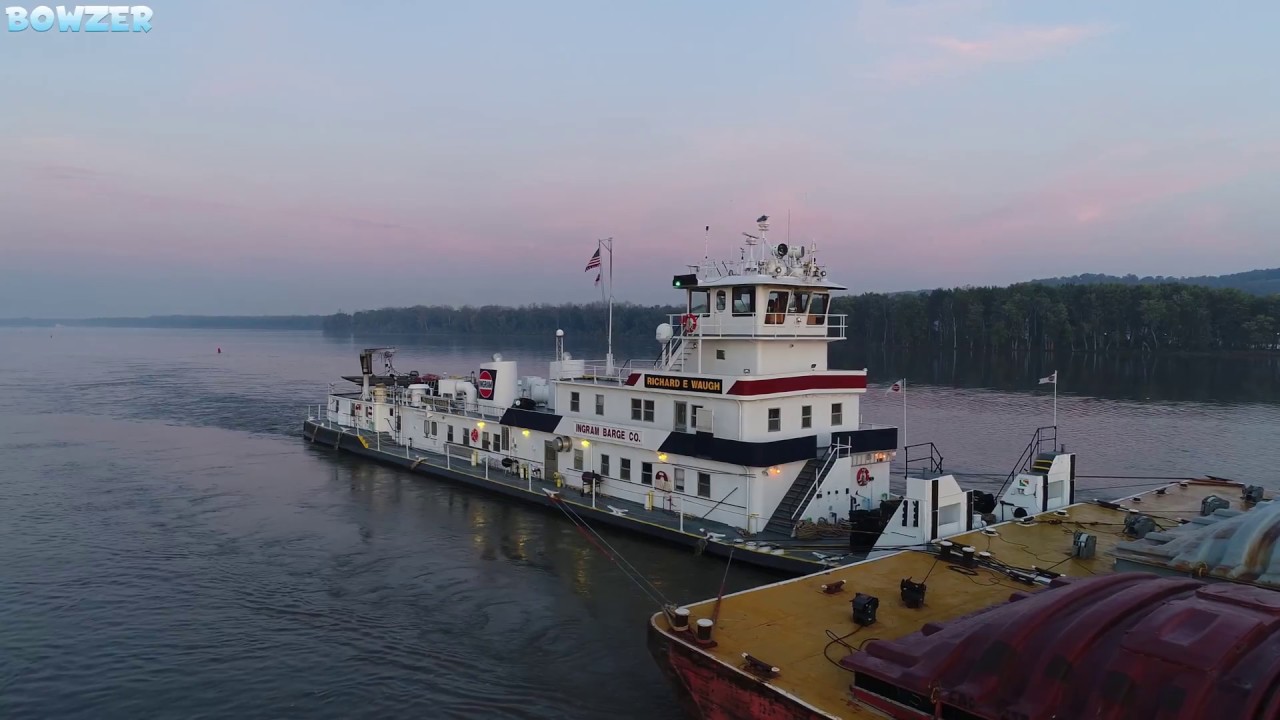 The M/V RICHARD E WAUGH @ Sunrise MP219 - YouTube