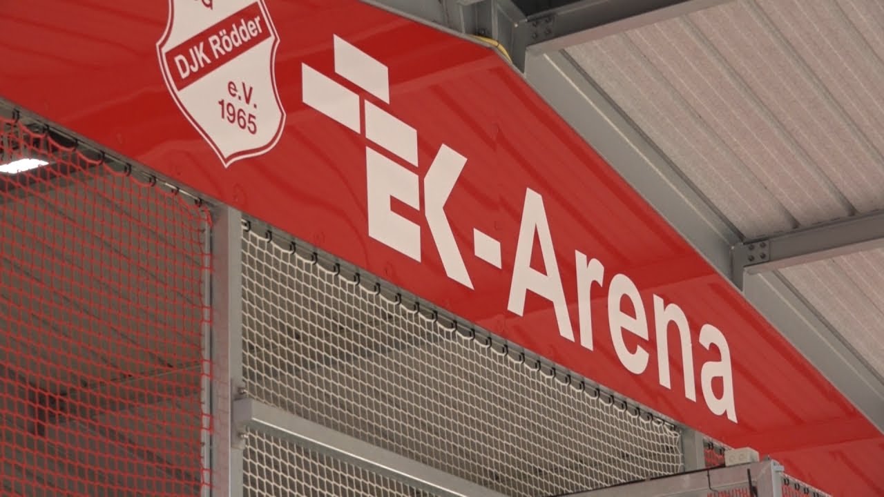 EK Arena in Rödder eingeweiht - YouTube