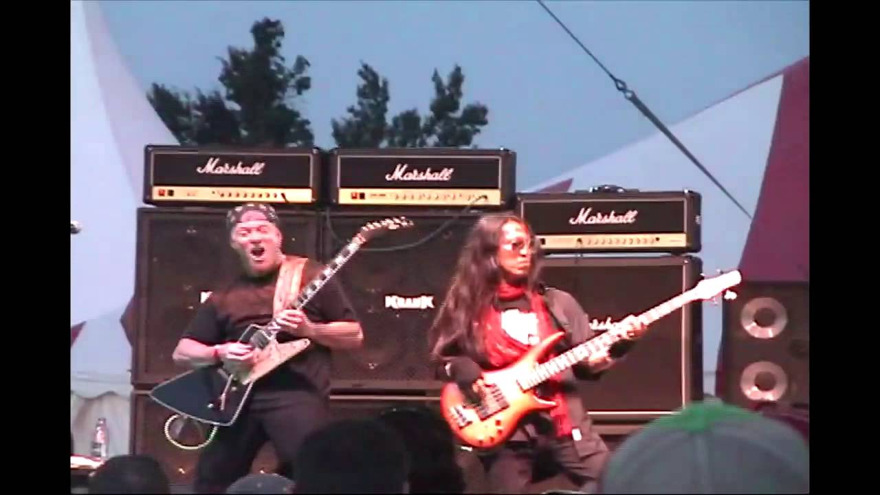 Banshee Fight - At Rocklahoma 2008 - YouTube