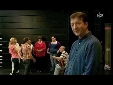 Ronan Regan--Sean-nós dancing, and irish language class - YouTube