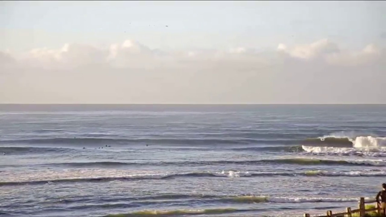 Surfing Santa Cruz Waves: Pleasure Point 6-12 ft - YouTube
