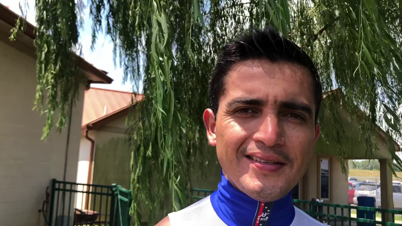 Mena reflects on Dennis' Moment's 19-length victory at Ellis Park - YouTube