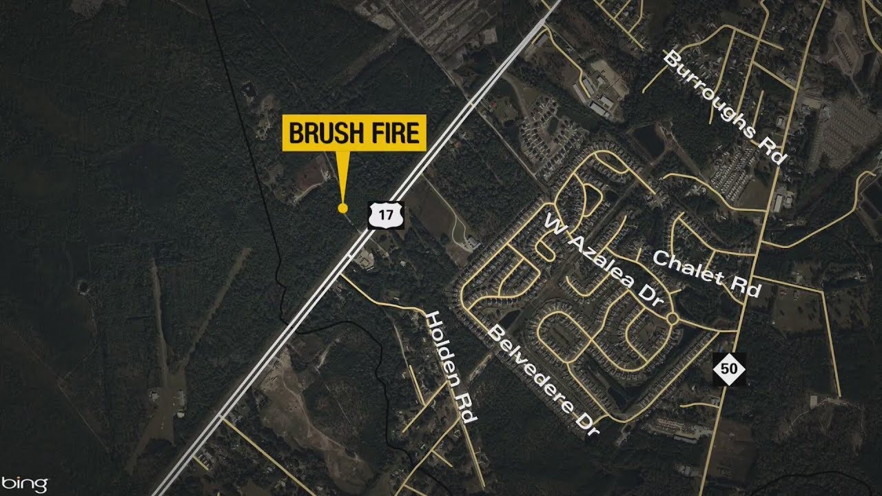 Crews battling brush fire in south Onslow County - YouTube