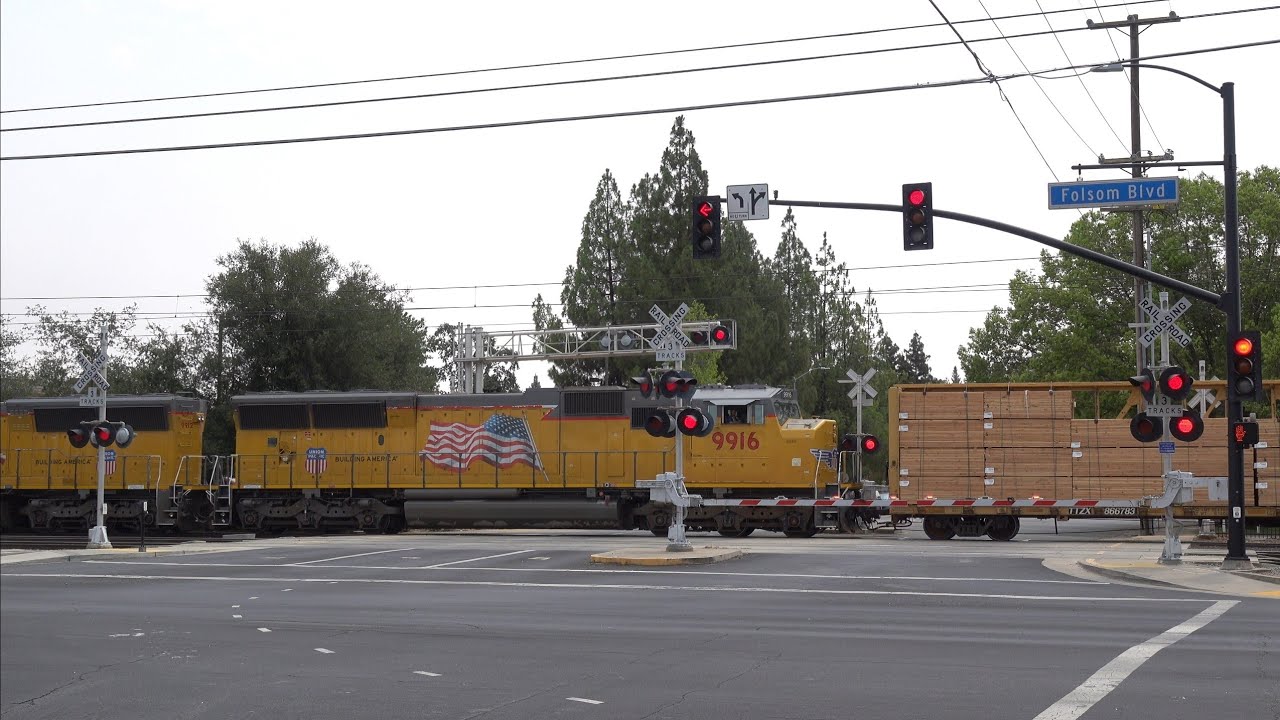 UP 9912 Rocklin Rocket Local Freight Train, Olson Dr. Railroad Crossing ...
