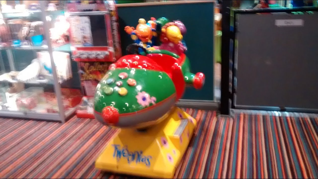 tweenies rocket kiddie ride - YouTube