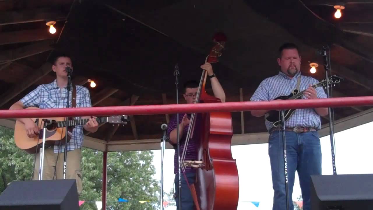 Three Rusty Nails by Spur of the moment - YouTube