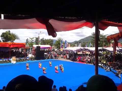 Team bambu etnik tarian (inang renek) - YouTube