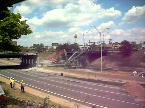 9 Mile & I-75 Bridge Collapse Aftermath - YouTube