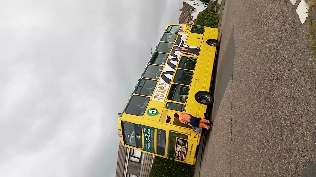 'Poorly Buses' (Yellow Buses) Broken Vehicle Part #1 - YouTube