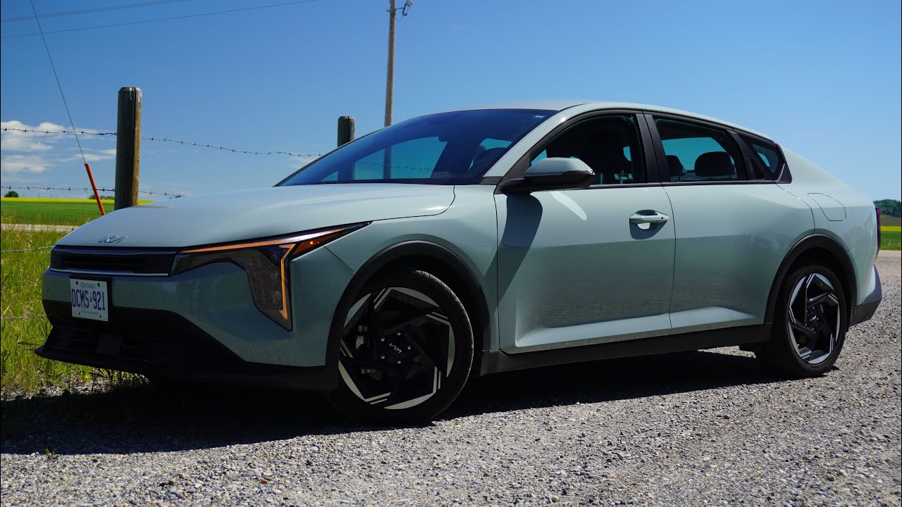 2025 Kia K4 Review: A Worthy Adversary - YouTube