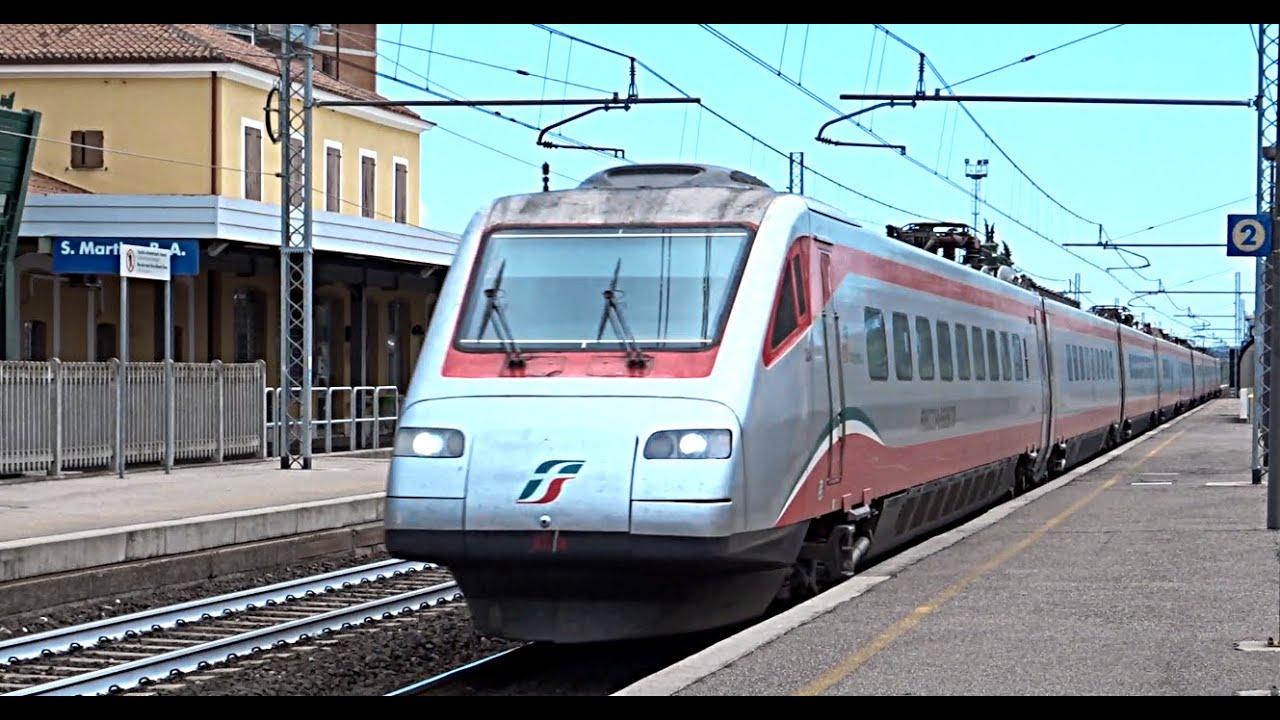 [HD - Treni] ETR485 Frecciargento + Treno Eurostar AV FA 8506 ...