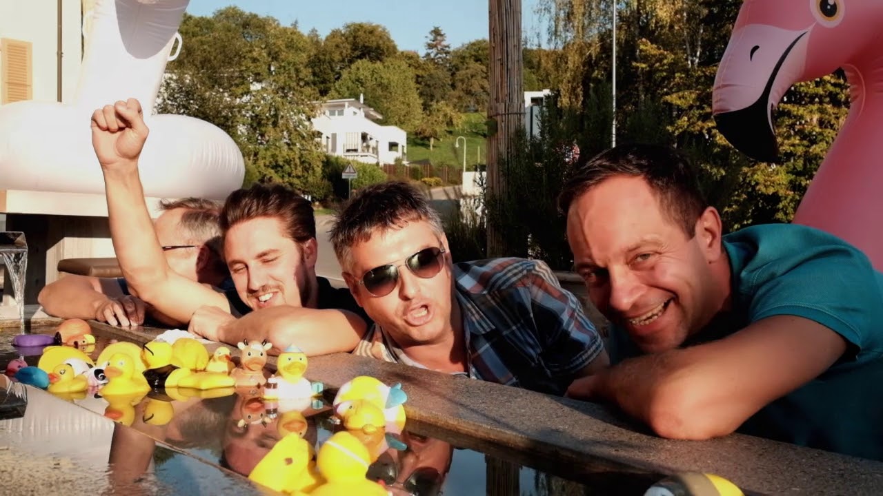 GRILL-POOL-CHALLENGE - YouTube