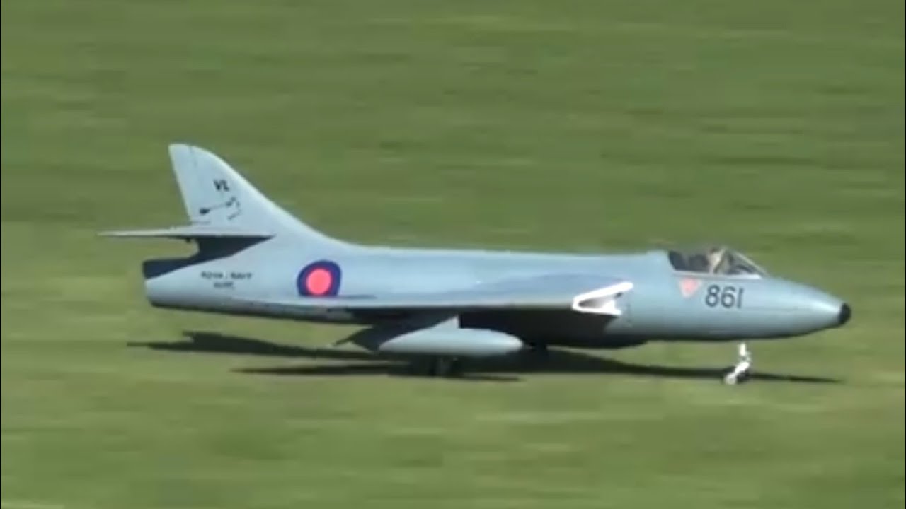 Al's FLYFLY HAWKER HUNTER - YouTube
