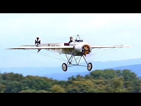 FOKKER E-1 GIGANTIC RC SCALE MODEL AIRPLANE FLIGHT DEMONSTRATION / Mega ...