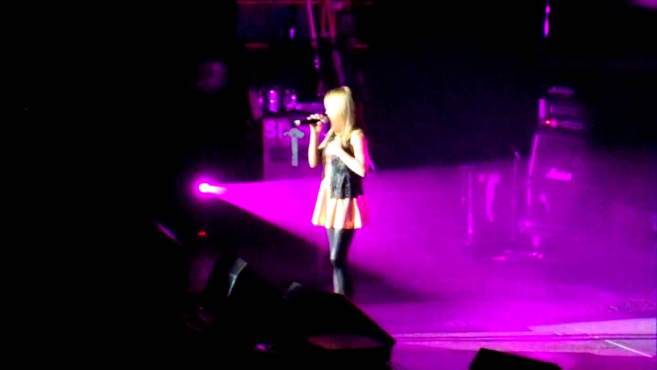 Emily Osment - Lovesick (Live) - YouTube