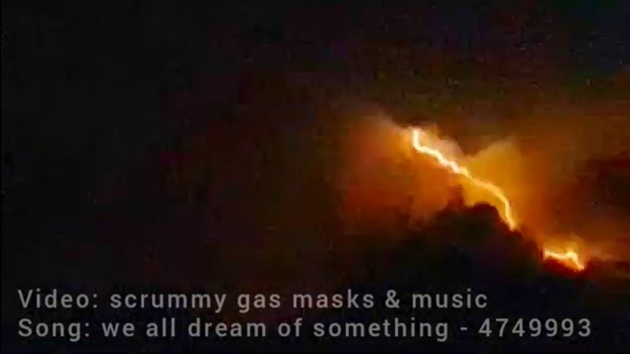 Red/orange lightning on the horizon, why does it look like that? - YouTube